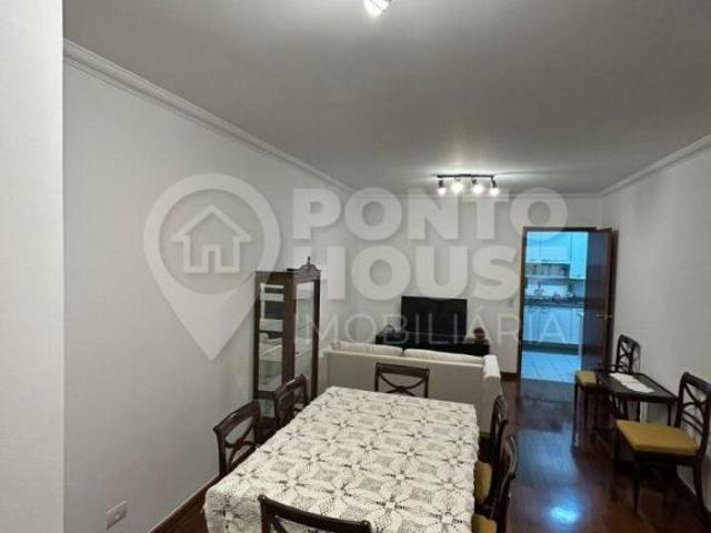 Apartamento com 3 dormitórios, 1 suíte e 2 vagas de garagem na Chácara Inglesa