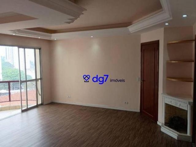 Apartamento com 3 dormitórios, 1 suíte e living 3 ambientes!