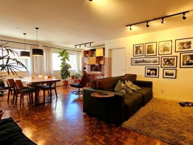 Apartamento com 3 dormitórios, 1 suíte, 1 vaga e com 103m² Consolação