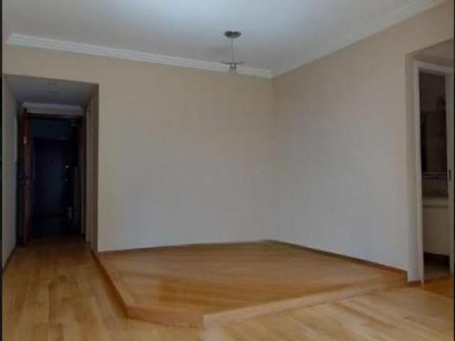 Apartamento com 3 Dormitórios 1 suíte, 2 vagas de garagem – 72m² de Conforto e Praticidade