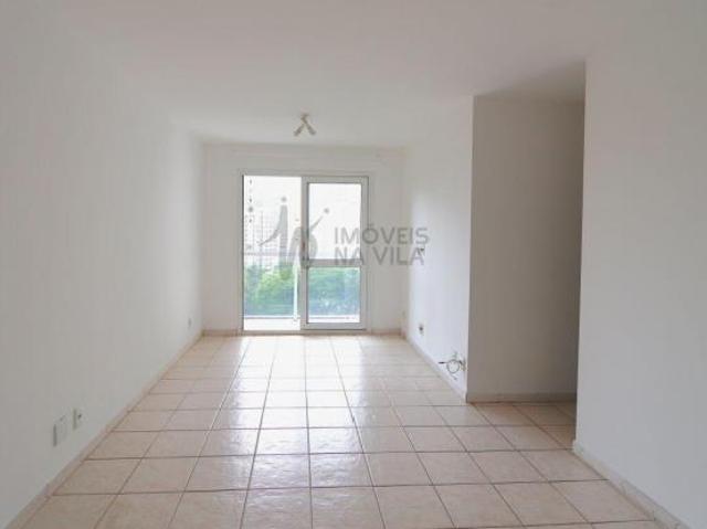 Apartamento com 3 dormitórios, 1 suíte, 2 vagas, próximo ao Metrô Vila Mariana