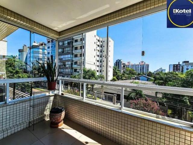 Apartamento com 3 Dormitórios 1 suíte 3 Banheiros 152,28m²