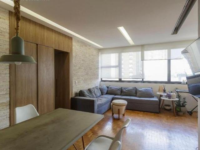 Apartamento com 3 dormitórios 1 vaga a venda em Moema