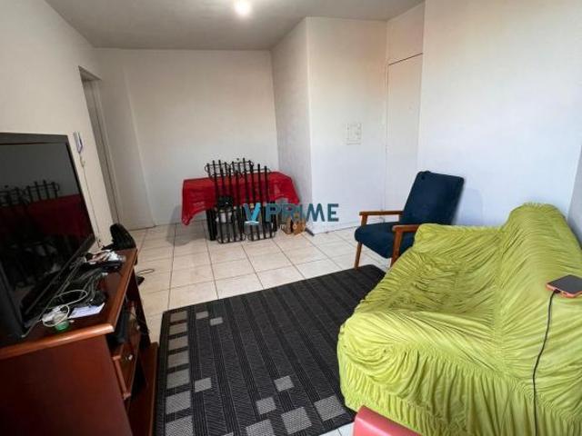 Apartamento com 3 dormitórios, 1 vaga, no bairro Cristal, Porto Alegre, RS