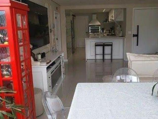 Apartamento com 3 dormitórios 1 vaga na Aclimação