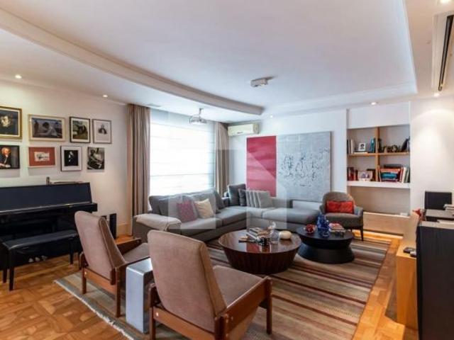 Apartamento com 3 dormitórios, 2 suítes em Higienópolis
