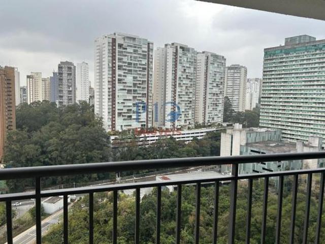 Apartamento com 3 dormitórios 2 vagas na Vila Andrade