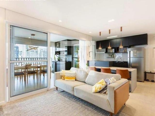 Apartamento com 3 dormitórios 2 vagas a venda em Pinheiros