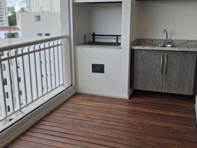 Apartamento com 3 dormitórios 2 vagas a venda na Granja Julieta