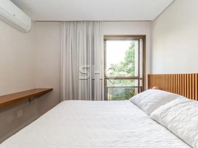 Apartamento com 3 dormitorios 2 vagas em Moema fora de rota