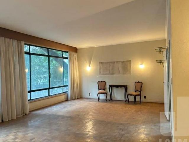 Apartamento com 3 dormitórios 2 vagas em Higienópolis