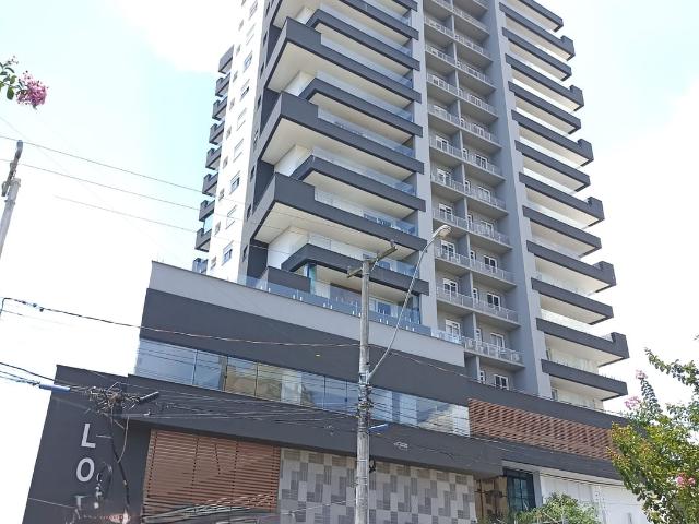 Apartamento com 3 dormitórios, 329 m² para locação,em ótima localização no Bairro Morro do Espelho