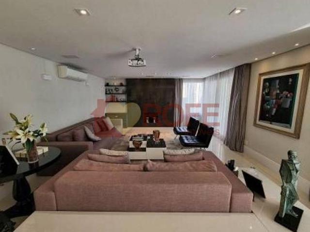Apartamento com 3 dormitórios, 370 m² Venda e Locação