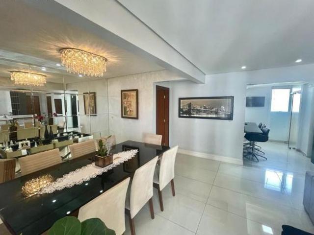 Apartamento com 3 dormitórios 3 vagas a venda no Morumbi