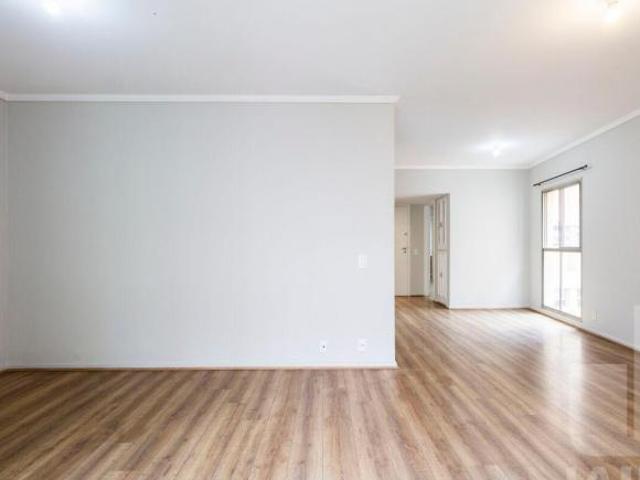 Apartamento com 3 Dormitórios 3 Vagas em Higienópolis