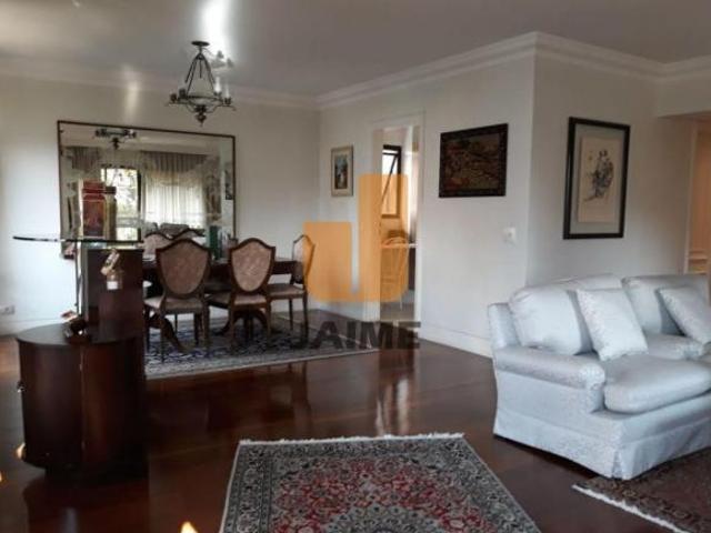 Apartamento com 3 Dormitórios 3 Vagas em Higienópolis