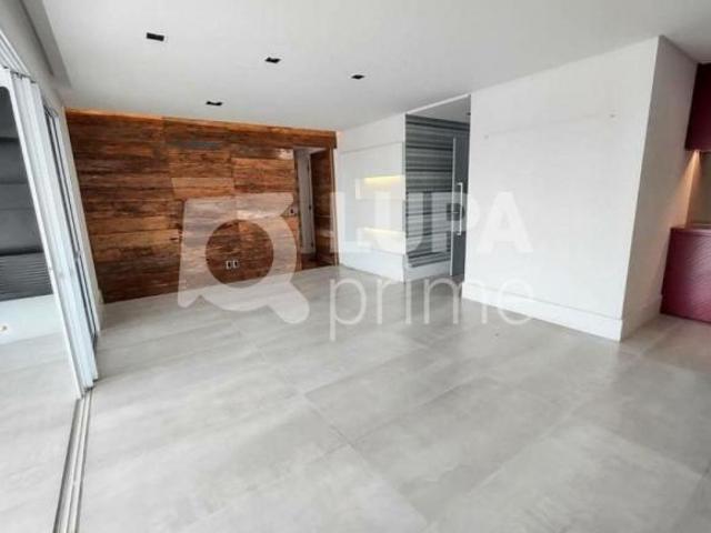 Apartamento com 3 dormitórios à venda na Vila Ester!