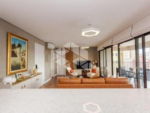 Apartamento com 3 dormitórios à venda na Vila Mariana