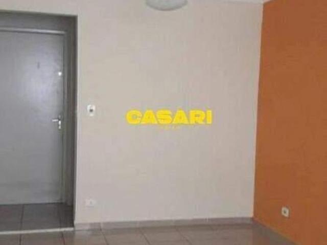 Apartamento com 3 Dormitórios à Venda na Vila Palmares – 58m² em Santo André/SP