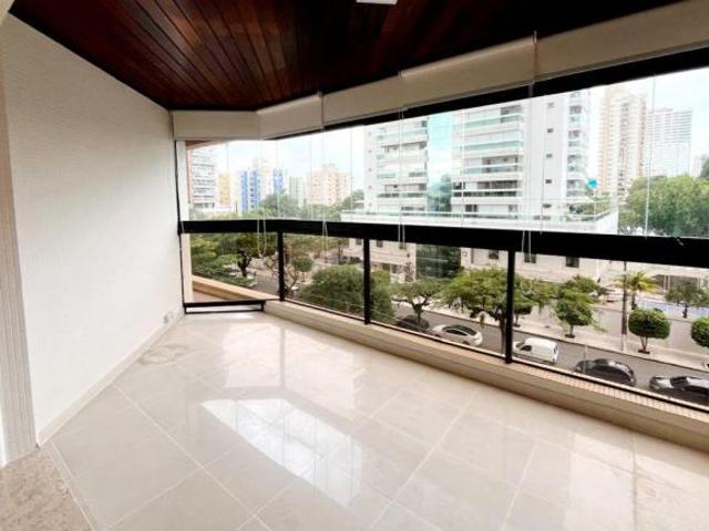 Apartamento com 3 dormitórios À VENDA, no Marapé