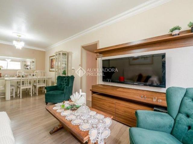Apartamento com 3 dormitórios à venda no Bairro Auxiliadora