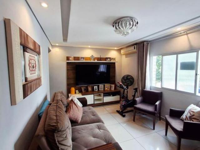 Apartamento com 3 dormitórios à venda no BNH, Aparecida