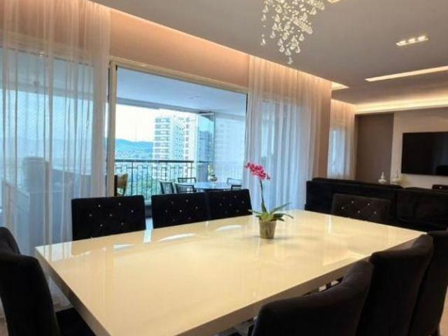 Apartamento com 3 dormitórios à venda no Condominio Sólon,, 137 m² por R$ 1.680.000 Vila Rosália
