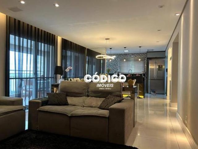 Apartamento com 3 dormitórios à venda no Condominio Parque Clube,, 150 m² por R$ 1.850.000 Vila A