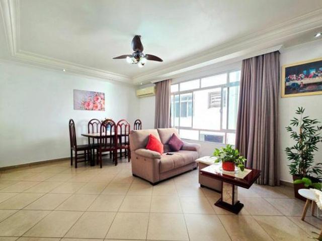 Apartamento com 3 dormitórios, À VENDA no Embaré