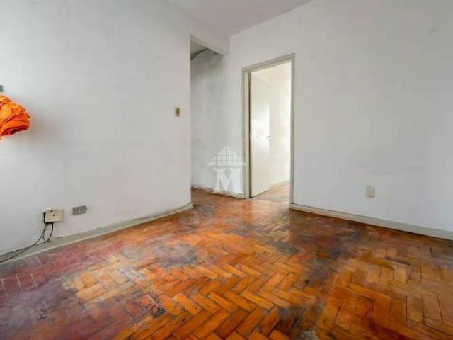 Apartamento com 3 dormitórios à Venda Aclimação