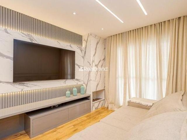 Apartamento com 3 dormitorios a venda, ao lado do Parque Bacacheri