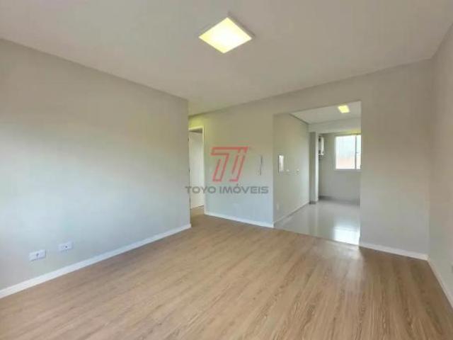 Apartamento com 3 dormitórios à venda com 93,63m² no Ed. Vital Brasil, bairro Portão