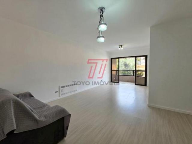Apartamento com 3 dormitórios à venda com 123,53m² no Ed. Marien, bairro Alto da Glória