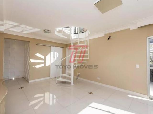 Apartamento com 3 dormitórios à venda com 182,87m² no Ed. Phoenix, bairro Água Verde