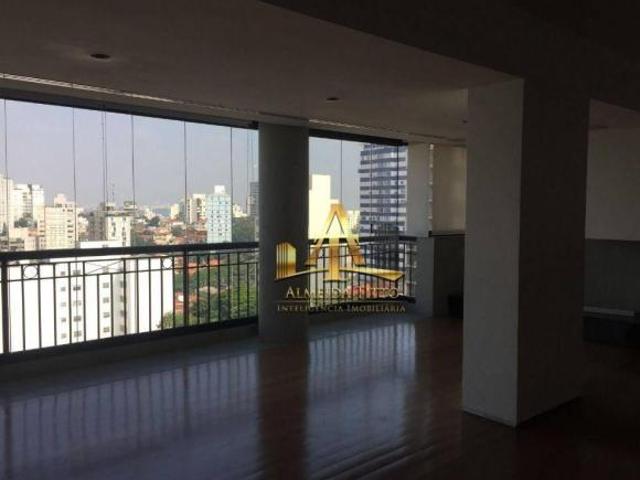 Apartamento com 3 Dormitórios à Venda com 215 m² Sumaré em São Paulo Confira!