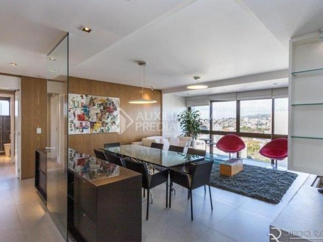 Apartamento com 3 dormitórios à venda em Três Figueiras