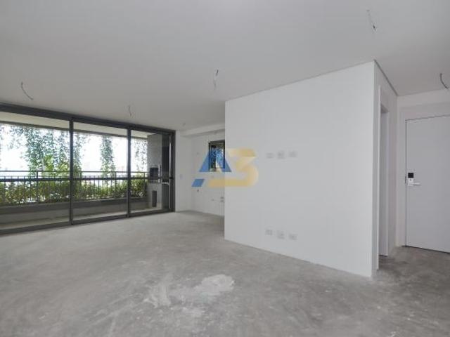 Apartamento com 3 dormitórios à venda por R$ 1.223.000 Centro Curitiba/PR