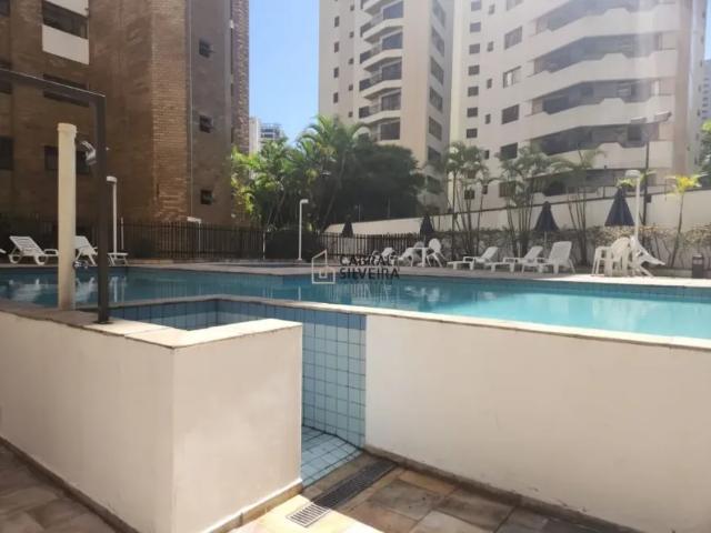 Apartamento com 3 dormitórios à venda por R$ 1.900.000 Moema São Paulo/SP