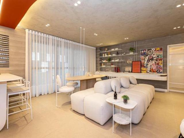 Apartamento com 3 dormitórios à venda, por R$ 2.200.000 Água Verde Curitiba/PR