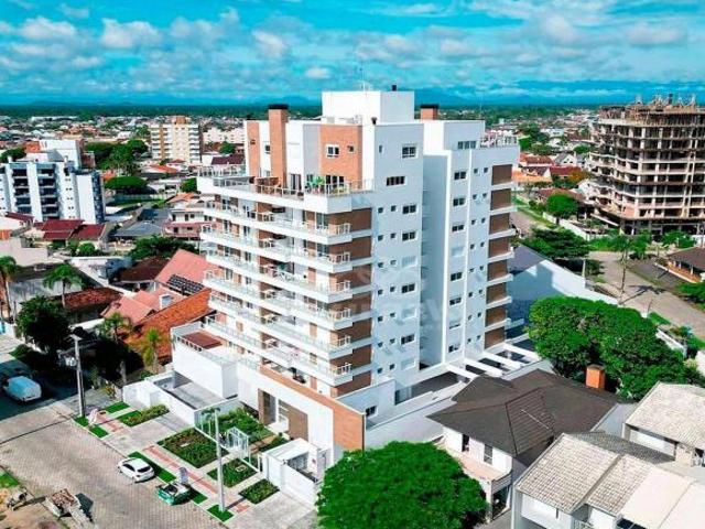 Apartamento com 3 dormitórios à venda por R$ 2.650.000,00 Centro Guaratuba/PR