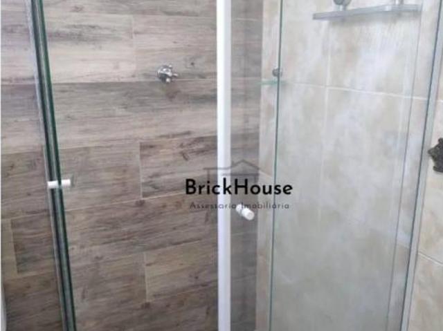Apartamento com 3 dormitórios à venda por R$ 400.000 Vila Santo Antônio São Roque/SP