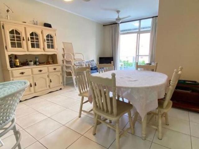 Apartamento com 3 dormitórios à venda por R$ 500.000,00 Enseada Guarujá/SP
