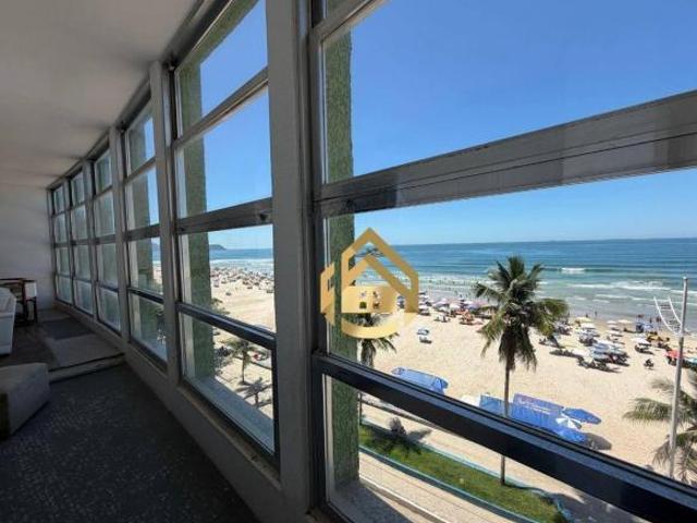Apartamento com 3 dormitórios à venda por R$ 950.000,00 Praia das Pitangueiras Frente Mar Guaruj