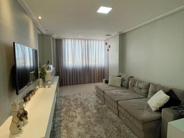 Apartamento com 3 dormitórios à venda, Vila Maracanâ, FOZ DO IGUACU PR