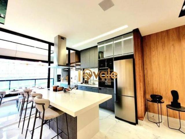Apartamento com 3 dormitórios à venda Villa Branca Jacareí/SP