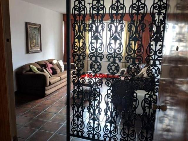 Apartamento com 3 dormitórios à venda, 140 m² por R$ 1.080.000 Vila Mariana
