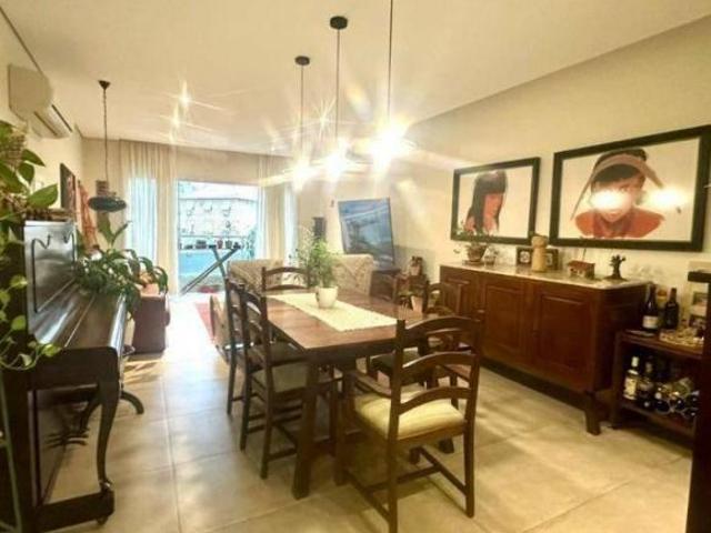Apartamento com 3 dormitórios à venda, 140 m² por R$ 1.170.000,00 Ponta da Praia Santos/SP