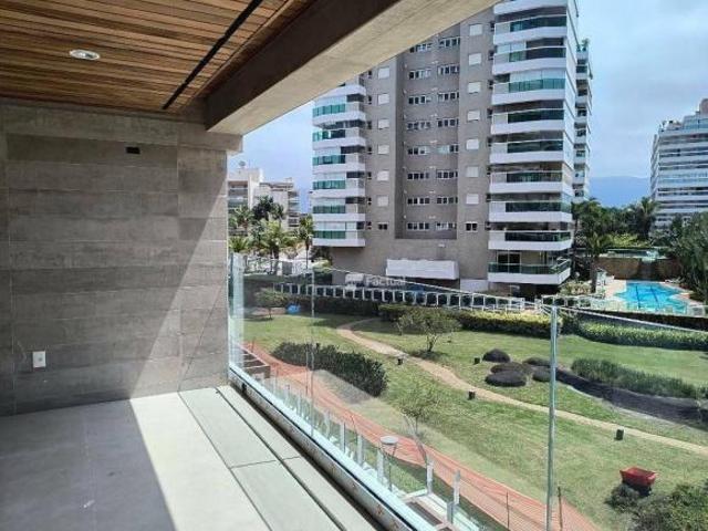 Apartamento com 3 dormitórios à venda, 140 m² por R$ 6.180.000,00 Riviera de São Lourenço Bertio