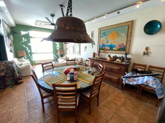 Apartamento com 3 dormitórios à venda, 140 m² por R$ 980.000,00 Pitangueiras Guarujá/SP