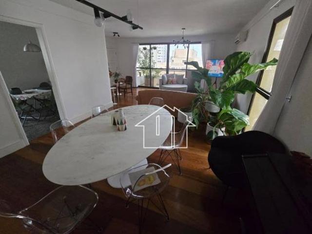 Apartamento com 3 dormitórios à venda, 142 m² por R$ 1.415.000,00 Vila Adyana São José dos Campo